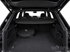 Black Audi Q5 2022 in Riga, with an engine capacity of 2.00 L and mileage of 163 thousand km for 31900 €, photo 24 on AUTOMOTO.COM.LV