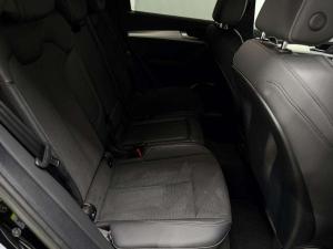 Melns Audi Q5 2022 Viļņa, ar dzinēja tilpumu 1.98 L un nobraukumu 106 tūkst. km par 35990 €, foto 15 vietnē AUTOMOTO.COM.LV
