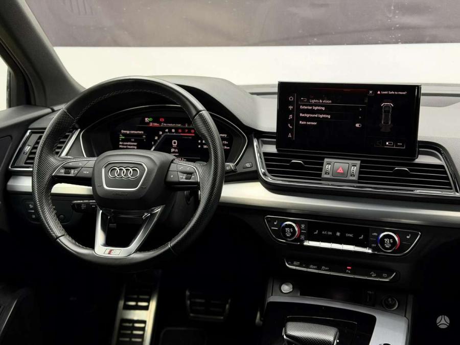 Melns Audi Q5 2022 Viļņa, ar dzinēja tilpumu 1.98 L un nobraukumu 106 tūkst. km par 35990 €, foto 18 vietnē AUTOMOTO.COM.LV