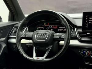 Melns Audi Q5 2022 Viļņa, ar dzinēja tilpumu 1.98 L un nobraukumu 106 tūkst. km par 35990 €, foto 19 vietnē AUTOMOTO.COM.LV