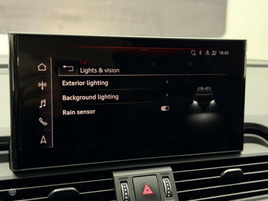 Melns Audi Q5 2022 Viļņa, ar dzinēja tilpumu 1.98 L un nobraukumu 106 tūkst. km par 35990 €, foto 28 vietnē AUTOMOTO.COM.LV