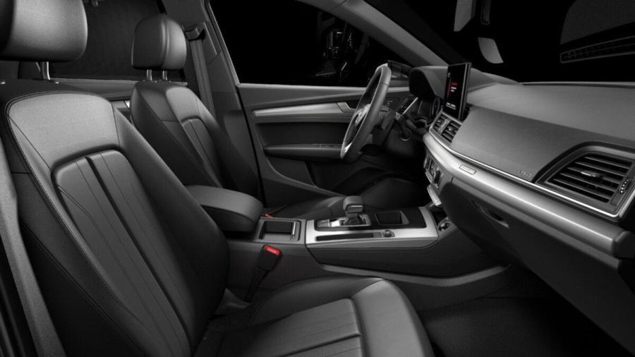 Melns Audi Q5 2022 Mārupe, ar dzinēja tilpumu 2.00 L un nobraukumu 130 tūkst. km par 35900 €, foto 9 vietnē AUTOMOTO.COM.LV