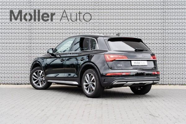 Melns Audi Q5 2022 Mārupe, ar dzinēja tilpumu 2.00 L un nobraukumu 135 tūkst. km par 33250 €, foto 3 vietnē AUTOMOTO.COM.LV