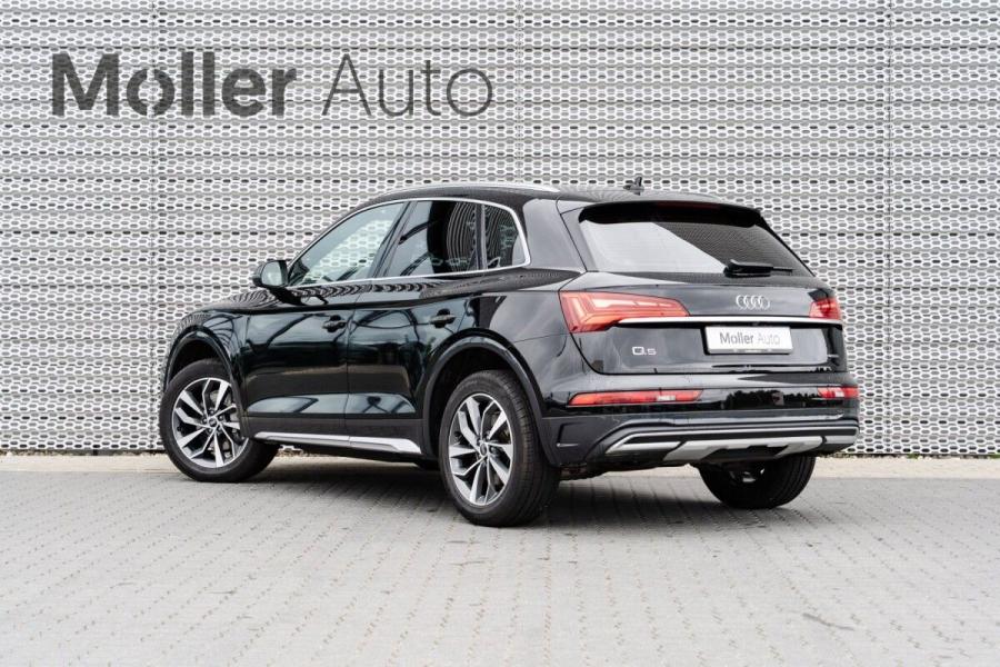 Melns Audi Q5 2022 Mārupe, ar dzinēja tilpumu 2.00 L un nobraukumu 135 tūkst. km par 33250 €, foto 4 vietnē AUTOMOTO.COM.LV