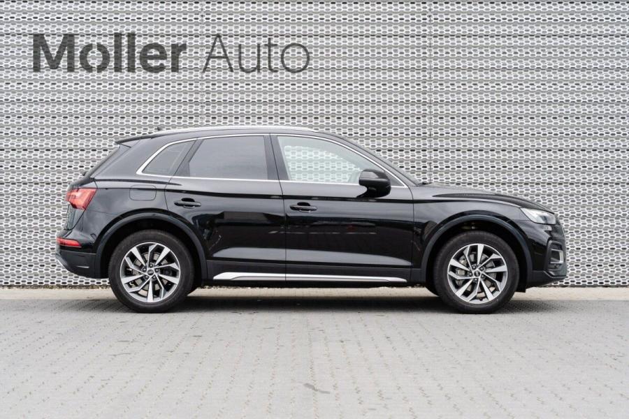 Melns Audi Q5 2022 Mārupe, ar dzinēja tilpumu 2.00 L un nobraukumu 135 tūkst. km par 33250 €, foto 6 vietnē AUTOMOTO.COM.LV