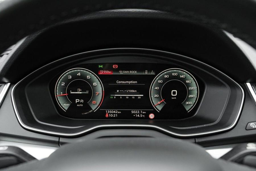 Melns Audi Q5 2022 Mārupe, ar dzinēja tilpumu 2.00 L un nobraukumu 135 tūkst. km par 33250 €, foto 15 vietnē AUTOMOTO.COM.LV