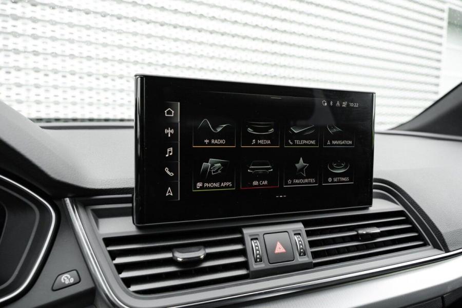 Melns Audi Q5 2022 Mārupe, ar dzinēja tilpumu 2.00 L un nobraukumu 135 tūkst. km par 33250 €, foto 19 vietnē AUTOMOTO.COM.LV