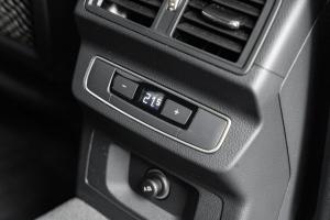 Melns Audi Q5 2022 Mārupe, ar dzinēja tilpumu 2.00 L un nobraukumu 135 tūkst. km par 33250 €, foto 27 vietnē AUTOMOTO.COM.LV