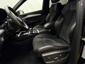 Melns Audi Q5 2022 Viļņa, ar dzinēja tilpumu 1.98 L un nobraukumu 106 tūkst. km par 35800 €, foto 11 vietnē AUTOMOTO.COM.LV