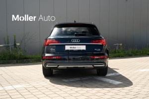Black Audi Q5 2022 in Vilnius, with an engine capacity of 3.00 L and mileage of 105 thousand km for 37850 €, photo 6 on AUTOMOTO.COM.LV