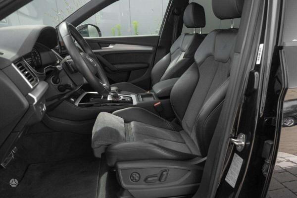 Melns Audi Q5 2022 Viļņa, ar dzinēja tilpumu 3.00 L un nobraukumu 105 tūkst. km par 37850 €, foto 8 vietnē AUTOMOTO.COM.LV