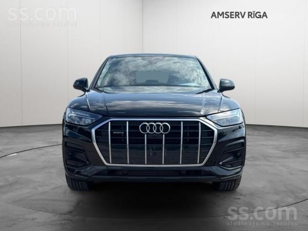 Melns Audi Q5 2022 Rīga, ar dzinēja tilpumu 2.00 L un nobraukumu 62 tūkst. km par 35200 €, foto 5 vietnē AUTOMOTO.COM.LV