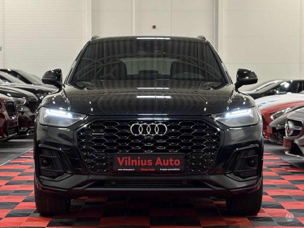 Черный Ауди Ку 5 2022 в Вильнюс, объемом двигателя 2.00 л и пробегом 86 тыс. км за 36490 €, фото 2 на AUTOMOTO.COM.LV