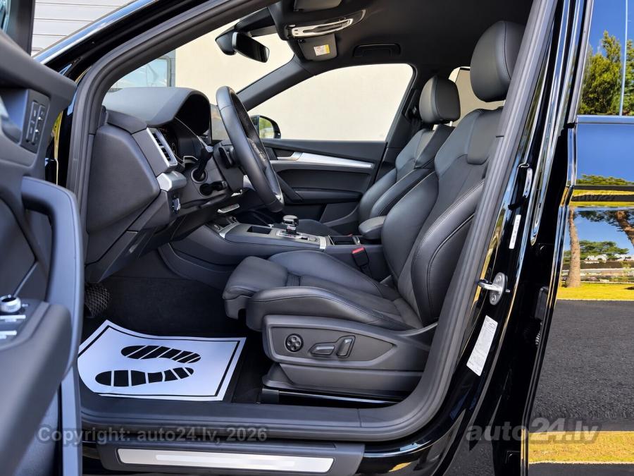 Melns Audi Q5 2022 Pērnava, ar dzinēja tilpumu 2.00 L un nobraukumu 56 tūkst. km par 37990 €, foto 11 vietnē AUTOMOTO.COM.LV
