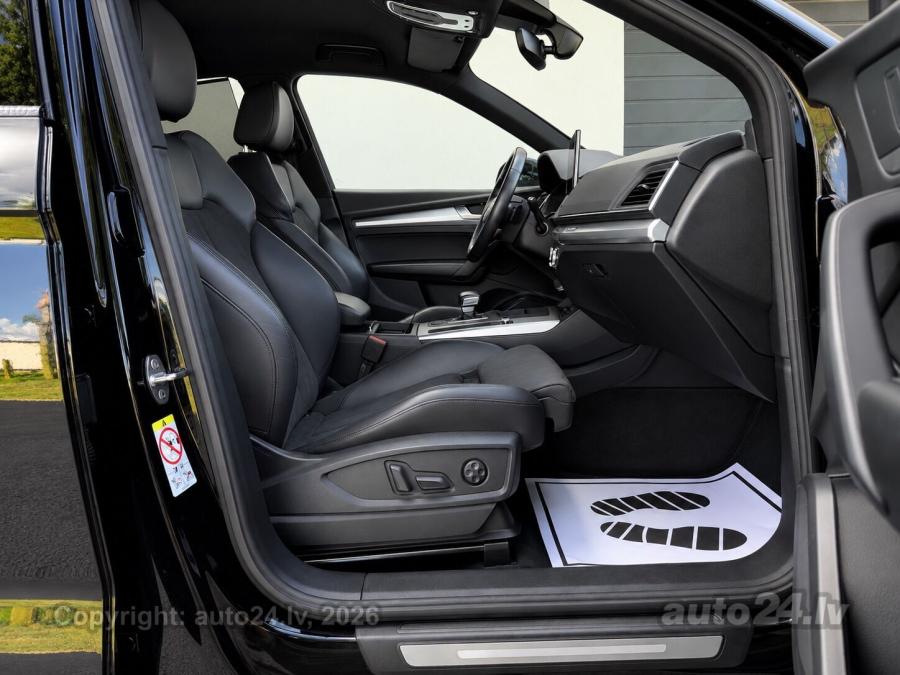 Melns Audi Q5 2022 Pērnava, ar dzinēja tilpumu 2.00 L un nobraukumu 56 tūkst. km par 37990 €, foto 12 vietnē AUTOMOTO.COM.LV