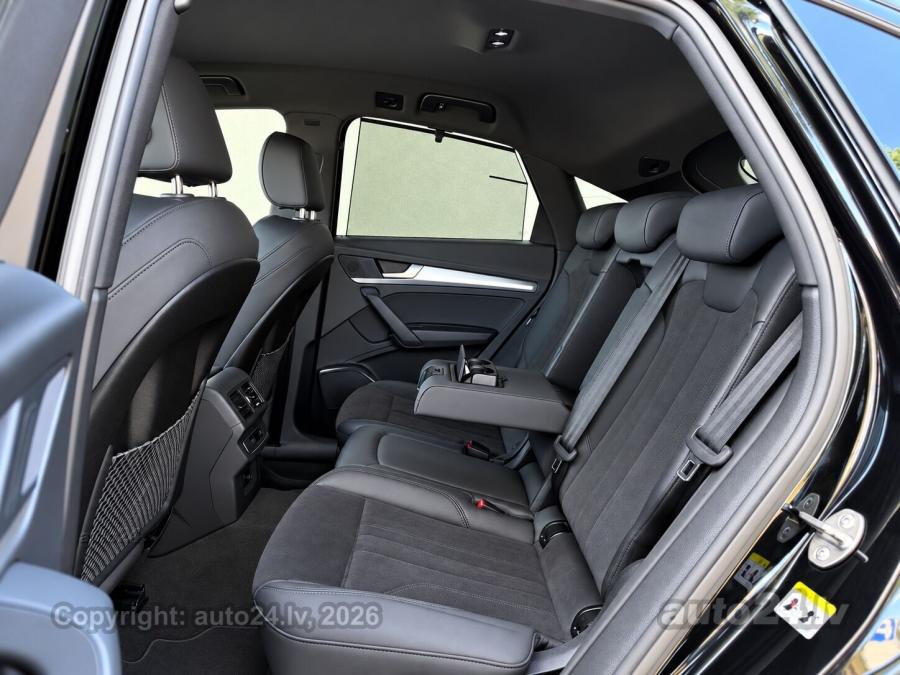 Melns Audi Q5 2022 Pērnava, ar dzinēja tilpumu 2.00 L un nobraukumu 56 tūkst. km par 37990 €, foto 14 vietnē AUTOMOTO.COM.LV