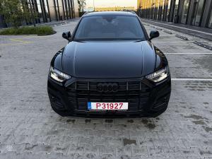 Black Audi Q5 2022 in Vilnius, with an engine capacity of 1.97 L and mileage of 204 thousand km for 22952 €, photo 5 on AUTOMOTO.COM.LV
