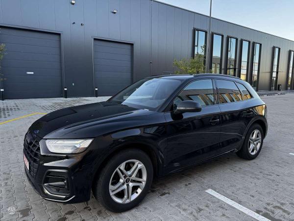 Ауди Ку 5 2022 в Вильнюс на AUTOMOTO.COM.LV Черный Ауди Ку 5 2022 в Вильнюс, объемом двигателя 1.97 л и пробегом 204 тыс. км за 22952 €, фото 9 на AUTOMOTO.COM.LV