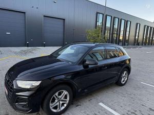 Black Audi Q5 2022 in Vilnius, with an engine capacity of 1.97 L and mileage of 204 thousand km for 22952 €, photo 17 on AUTOMOTO.COM.LV