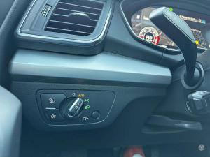 Black Audi Q5 2022 in Vilnius, with an engine capacity of 1.97 L and mileage of 204 thousand km for 22952 €, photo 33 on AUTOMOTO.COM.LV