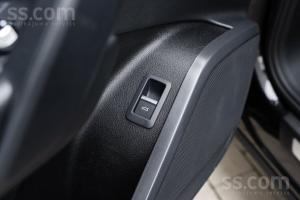 Melns Audi Q5 2022 Rīga, ar dzinēja tilpumu 2.00 L un nobraukumu 84 tūkst. km par 36850 €, foto 11 vietnē AUTOMOTO.COM.LV