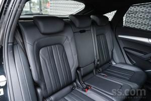 Black Audi Q5 2022 in Riga, with an engine capacity of 2.00 L and mileage of 84 thousand km for 36850 €, photo 28 on AUTOMOTO.COM.LV