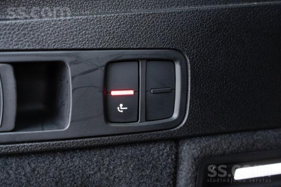 Melns Audi Q5 2022 Rīga, ar dzinēja tilpumu 2.00 L un nobraukumu 84 tūkst. km par 36850 €, foto 32 vietnē AUTOMOTO.COM.LV