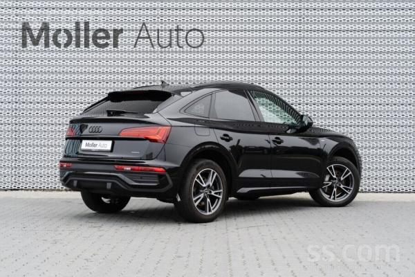 Black Audi Q5 2022 in Riga, with an engine capacity of 3.00 L and mileage of 130 thousand km for 36700 €, photo 5 on AUTOMOTO.COM.LV