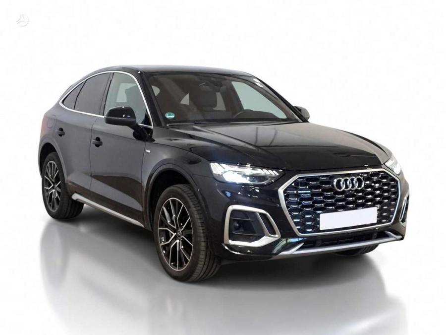 Black Audi Q5 2022 in Vilnius, with an engine capacity of 2.00 L and mileage of 107 thousand km for 37333 €, photo 4 on AUTOMOTO.COM.LV