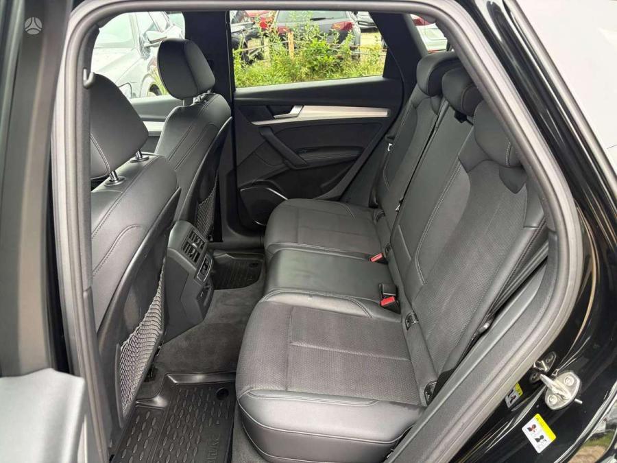 Melns Audi Q5 2022 Viļņa, ar dzinēja tilpumu 1.97 L un nobraukumu 90 tūkst. km par 30200 €, foto 14 vietnē AUTOMOTO.COM.LV
