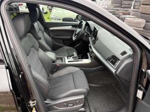 Melns Audi Q5 2022 Viļņa, ar dzinēja tilpumu 1.97 L un nobraukumu 90 tūkst. km par 30200 €, foto 15 vietnē AUTOMOTO.COM.LV