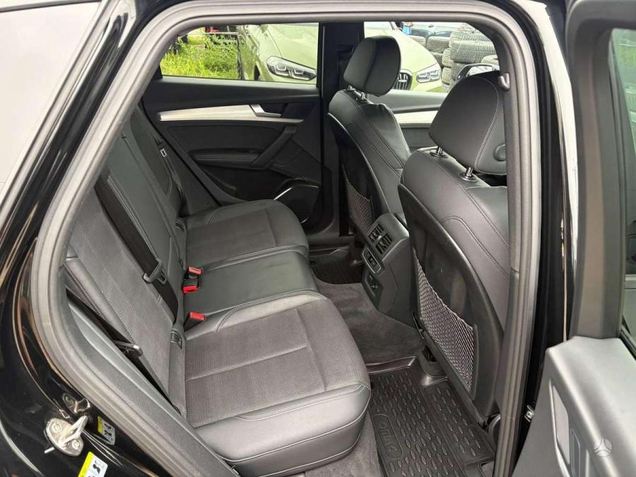 Melns Audi Q5 2022 Viļņa, ar dzinēja tilpumu 1.97 L un nobraukumu 90 tūkst. km par 30200 €, foto 16 vietnē AUTOMOTO.COM.LV