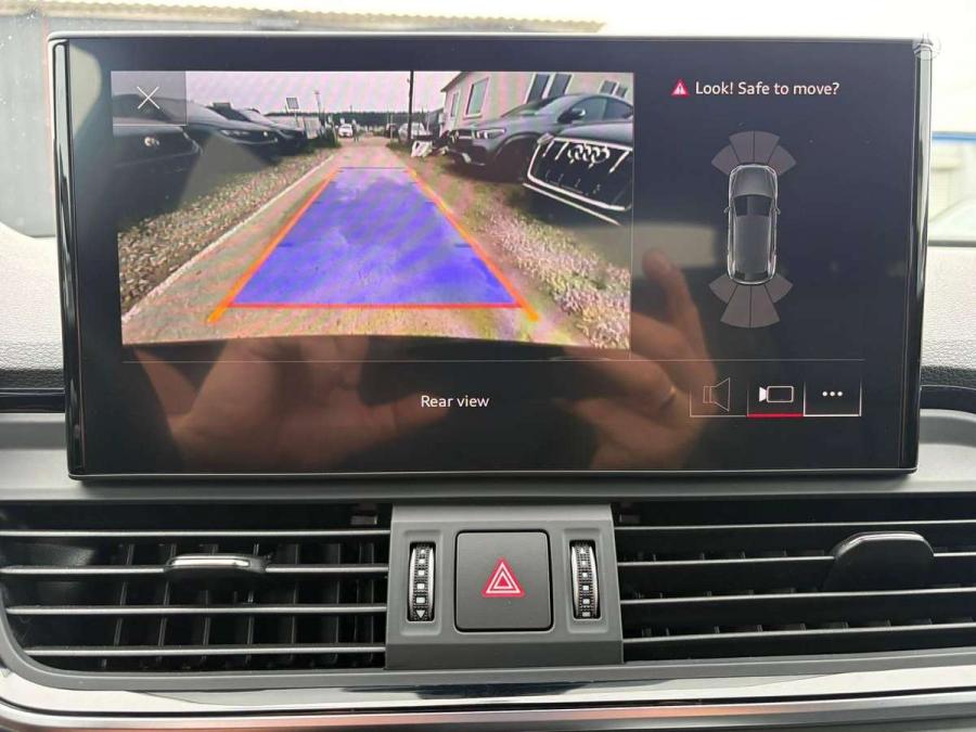 Melns Audi Q5 2022 Viļņa, ar dzinēja tilpumu 1.97 L un nobraukumu 90 tūkst. km par 30200 €, foto 21 vietnē AUTOMOTO.COM.LV