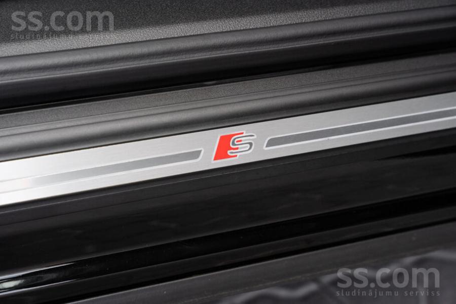 Черный Ауди Ку 5 2023 в Рига, объемом двигателя 2.00 л и пробегом 55 тыс. км за 47900 €, фото 11 на AUTOMOTO.COM.LV