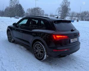 Melns Audi Q5 2023 Kauņa, ar dzinēja tilpumu 2.00 L un nobraukumu 24 tūkst. km par 38500 €, foto 5 vietnē AUTOMOTO.COM.LV
