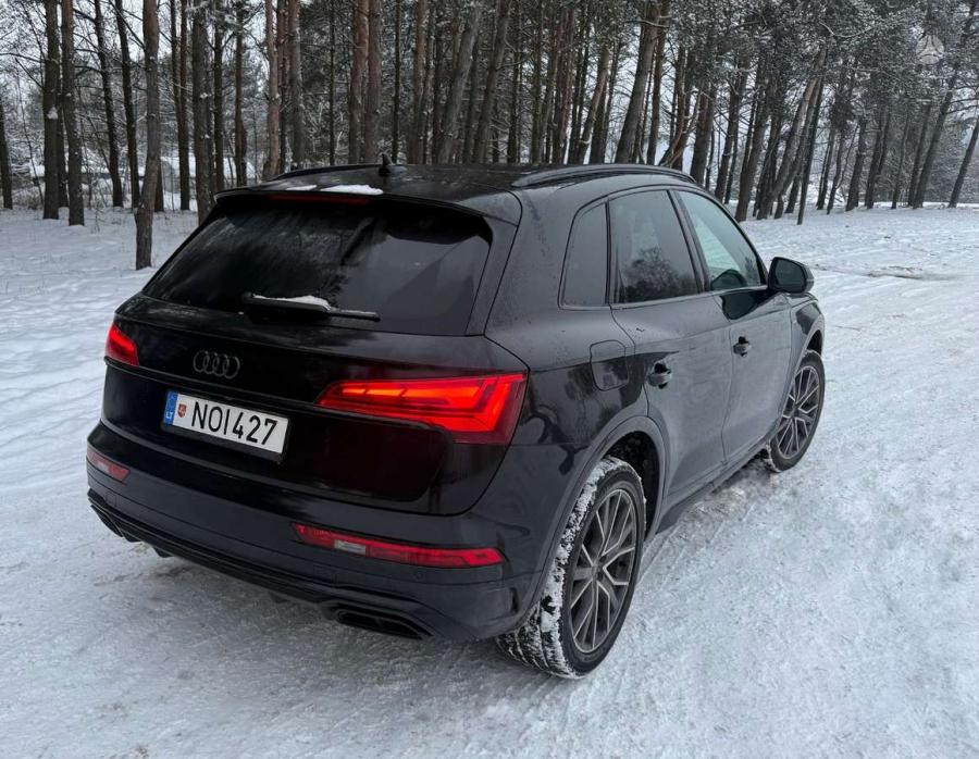 Melns Audi Q5 2023 Kauņa, ar dzinēja tilpumu 2.00 L un nobraukumu 24 tūkst. km par 38500 €, foto 6 vietnē AUTOMOTO.COM.LV