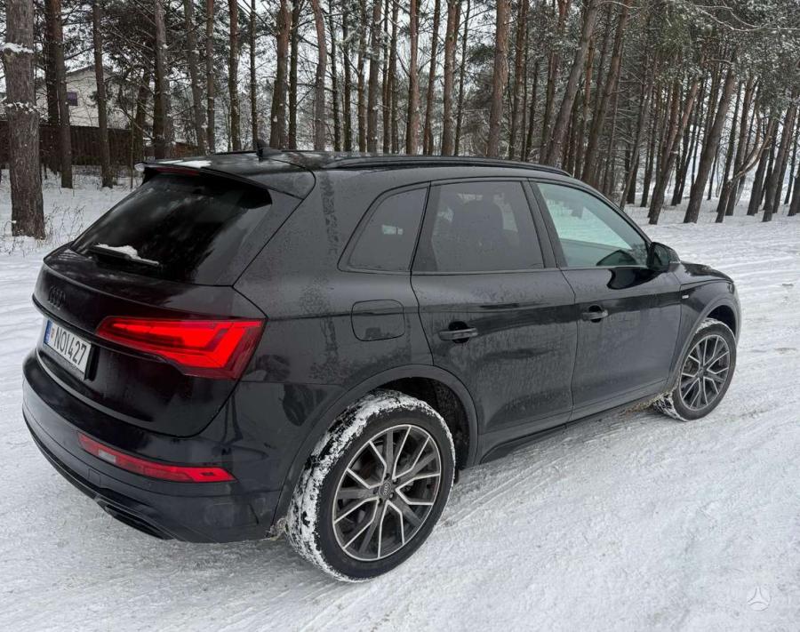 Melns Audi Q5 2023 Kauņa, ar dzinēja tilpumu 2.00 L un nobraukumu 24 tūkst. km par 38500 €, foto 8 vietnē AUTOMOTO.COM.LV
