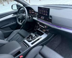 Melns Audi Q5 2023 Kauņa, ar dzinēja tilpumu 2.00 L un nobraukumu 24 tūkst. km par 38500 €, foto 10 vietnē AUTOMOTO.COM.LV