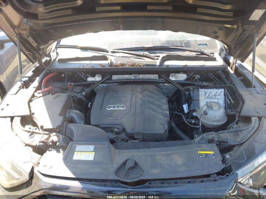 Black Audi Q5 2023 in Telschi, with an engine capacity of 1.98 L and mileage of 63 thousand km for 22000 €, photo 9 on AUTOMOTO.COM.LV