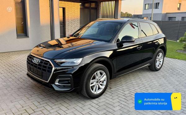 Melns Audi Q5 2023 Viļņa, ar dzinēja tilpumu 1.98 L un nobraukumu 117 tūkst. km par 29490 €, foto 1 vietnē AUTOMOTO.COM.LV