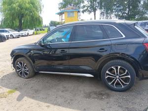 Black Audi Q5 2023 in Marijampole, with an engine capacity of 1.98 L and mileage of 160 thousand km for 14500 €, photo 3 on AUTOMOTO.COM.LV