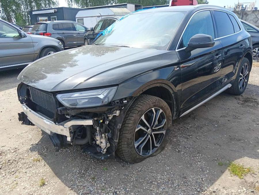 Black Audi Q5 2023 in Marijampole, with an engine capacity of 1.98 L and mileage of 160 thousand km for 14500 €, photo 22 on AUTOMOTO.COM.LV
