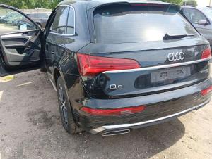 Black Audi Q5 2023 in Marijampole, with an engine capacity of 1.98 L and mileage of 160 thousand km for 14500 €, photo 40 on AUTOMOTO.COM.LV