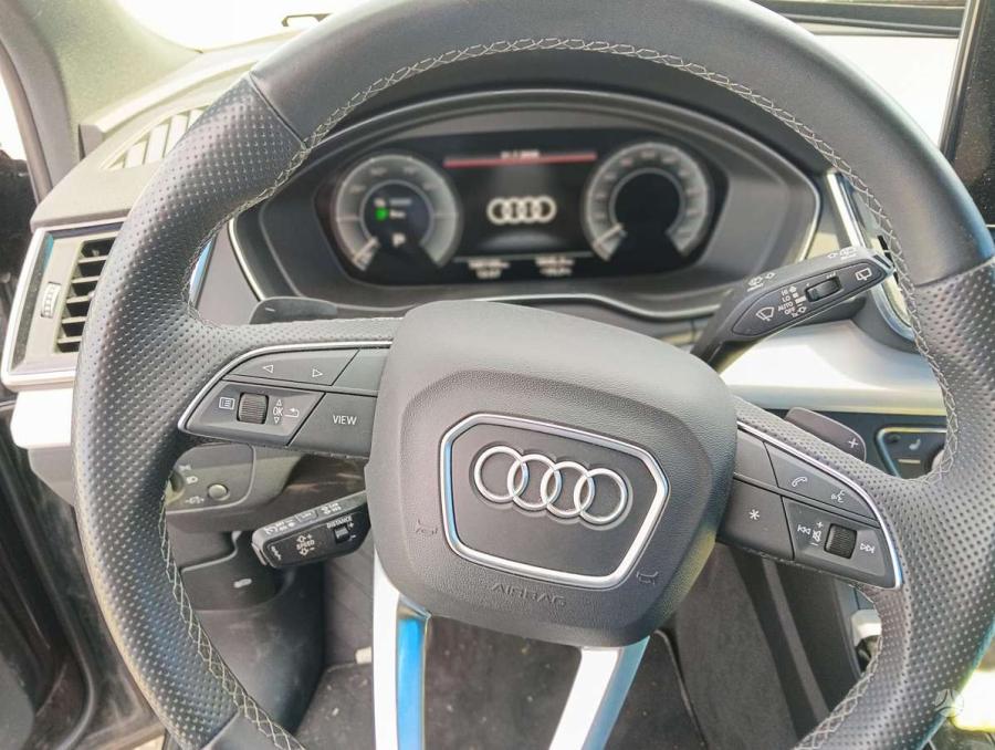Black Audi Q5 2023 in Marijampole, with an engine capacity of 1.98 L and mileage of 160 thousand km for 14500 €, photo 45 on AUTOMOTO.COM.LV