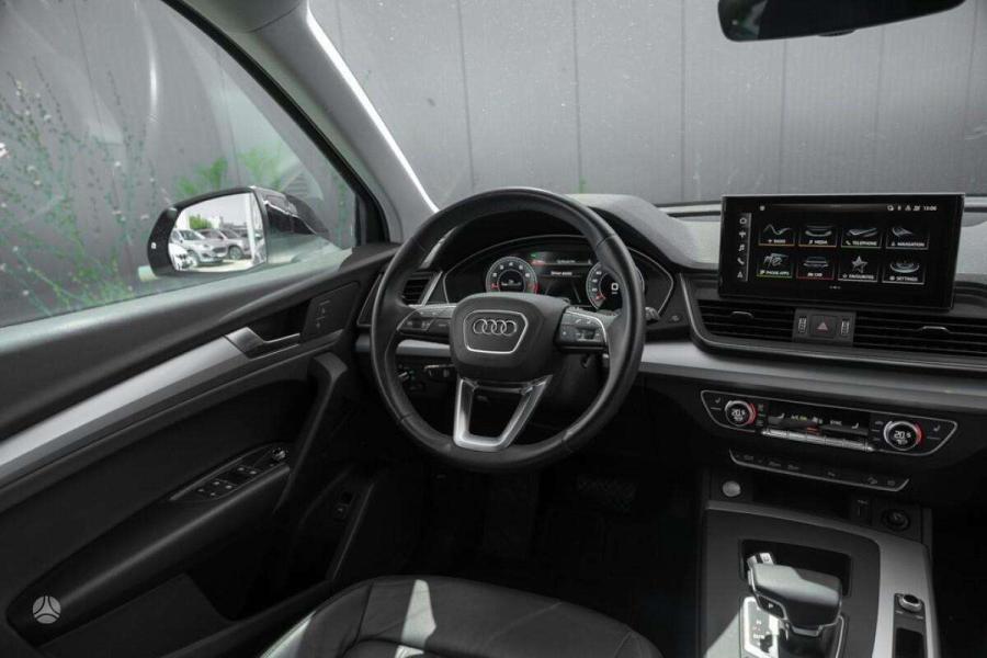 Melns Audi Q5 2023 Viļņa, ar dzinēja tilpumu 2.00 L un nobraukumu 84 tūkst. km par 34900 €, foto 13 vietnē AUTOMOTO.COM.LV