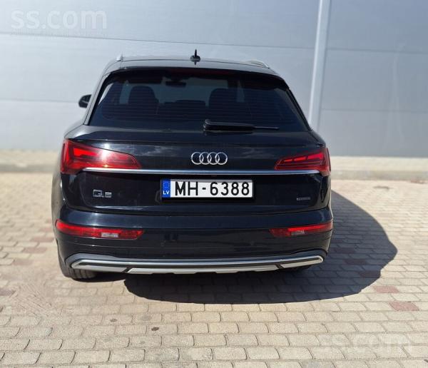 Черный Ауди Ку 5 2023 в Рига, объемом двигателя 2.00 л и пробегом 71 тыс. км за 38500 €, фото 7 на AUTOMOTO.COM.LV