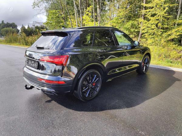 Black Audi Q5 2023 in Kaunas, with an engine capacity of 1.98 L and mileage of 50 thousand km for 34980 €, photo 5 on AUTOMOTO.COM.LV