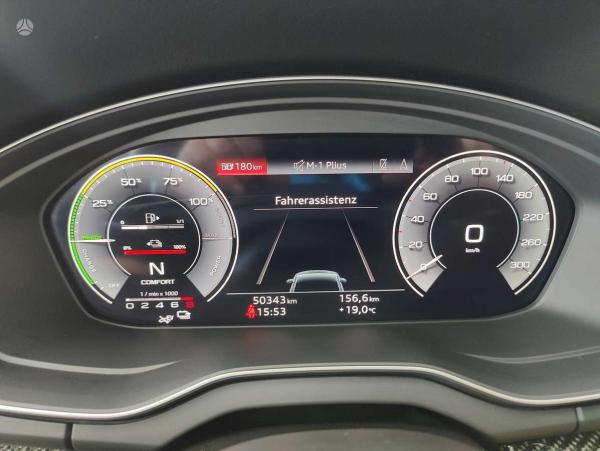 Black Audi Q5 2023 in Kaunas, with an engine capacity of 1.98 L and mileage of 50 thousand km for 34980 €, photo 10 on AUTOMOTO.COM.LV
