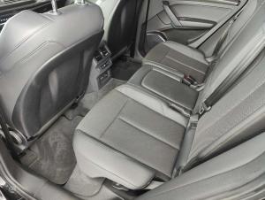 Black Audi Q5 2023 in Kaunas, with an engine capacity of 1.98 L and mileage of 50 thousand km for 34980 €, photo 15 on AUTOMOTO.COM.LV