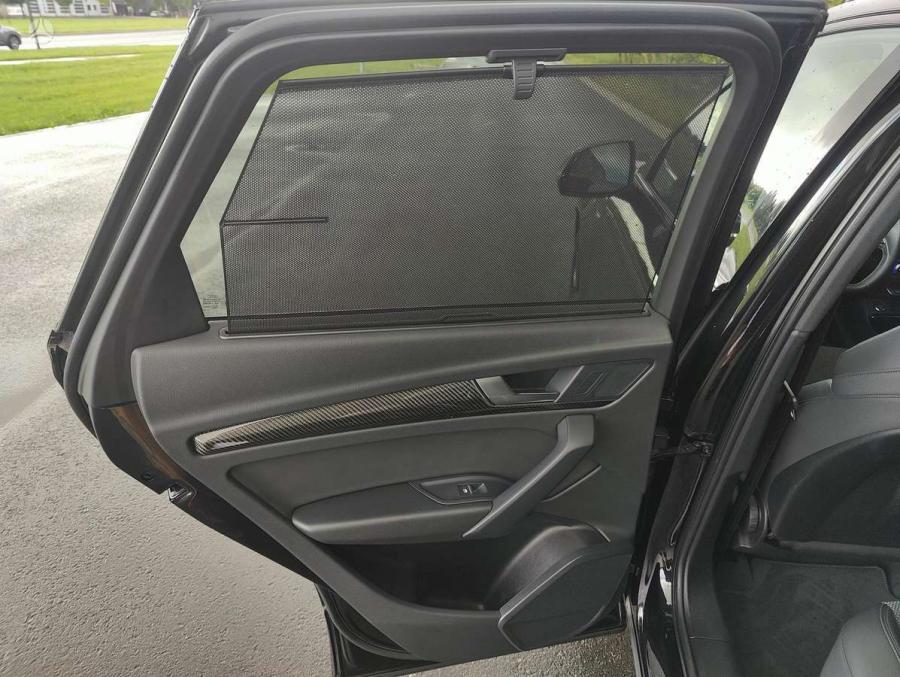 Black Audi Q5 2023 in Kaunas, with an engine capacity of 1.98 L and mileage of 50 thousand km for 34980 €, photo 16 on AUTOMOTO.COM.LV